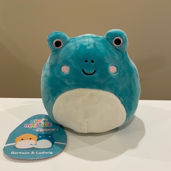 Squishmallows | Other | Nwt 5 Bertwin The Bearded Dragon Ludwig The ...